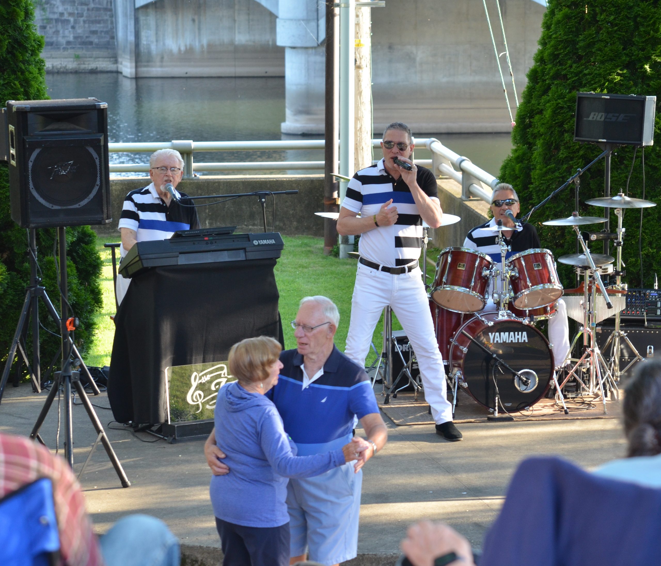 Recess opens summer series | News, Sports, Jobs - Observer Today